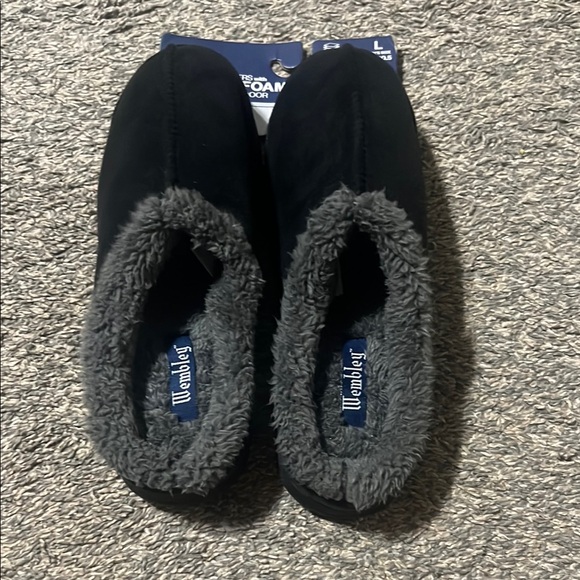 Wembley | Shoes | Mens Wembley Black Slippers With Gray Lining | Poshmark